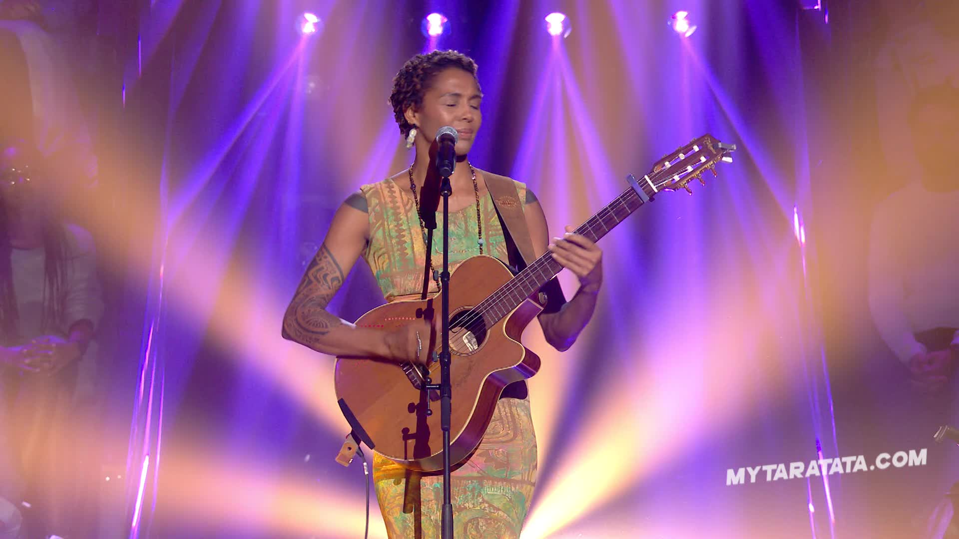 Taratata - Ayo "Money Love" (2024)